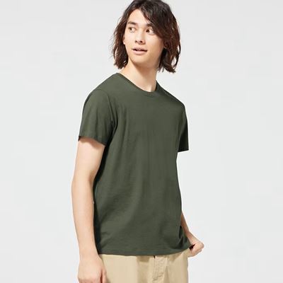 【490円】GUのコットンカラーT｜お手頃価格でガンガン使えてコスパ最強（やさしい肌ざわり） - GUUGU｜ぐうぐ